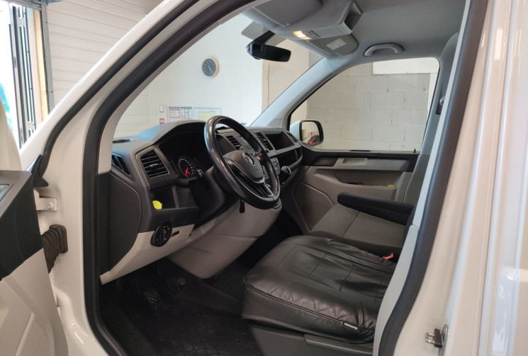 VOLKSWAGEN TRANSPORTER T6 (7H) Fourgon L1 2.0 TDI 16V Fourgon court 102 ...