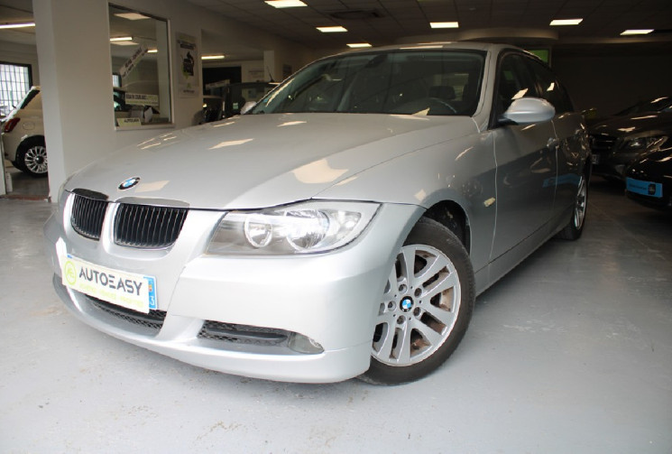 BMW SERIE 3 320 d CONFORT - AutoEasy