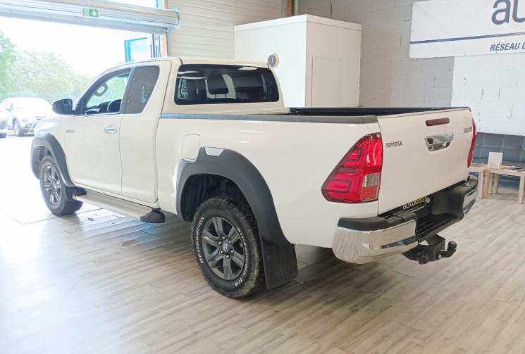 TOYOTA HILUX double cabine 2.4 D-4D 150ch X-Tra Cabine Légende 4WD - AutoEasy