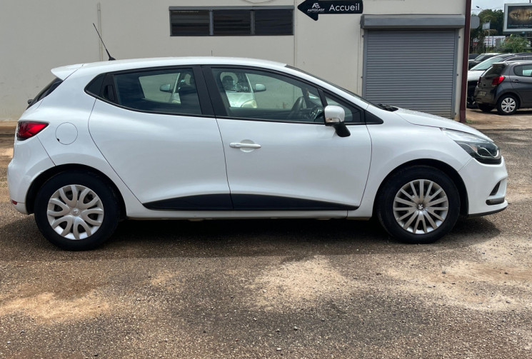 RENAULT CLIO d'occasion V GÉNÉRATION Phase 2 0.9 TCe 12V Energy S&S 90 ...