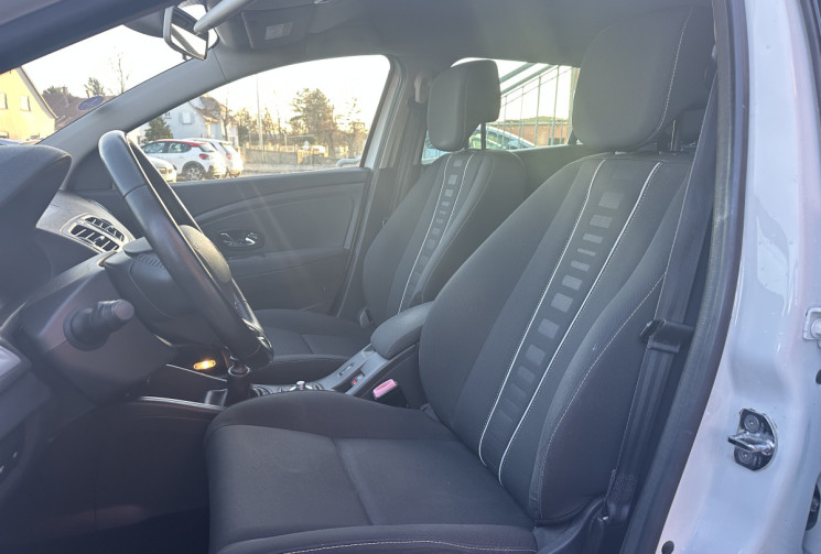 Renault Megane Estate d'occasion 1.2 TCe 115ch energy Limited - AutoEasy