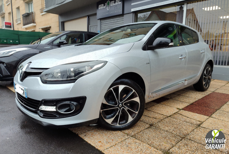 RENAULT MEGANE 3 / dCi 130 Energy Bose Edition - AutoEasy