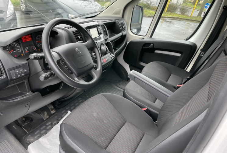 PEUGEOT BOXER Fourgon Tôlé BlueHDI 140 S&S 435 L4H2 Asphalt BVM6 avec ...